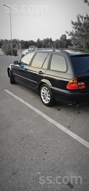 Black BMW 318 2004 in Riga, with an engine capacity of 2.00 L and mileage of 380 thousand km for 1750 €, photo 8 on AUTOMOTO.COM.LV
