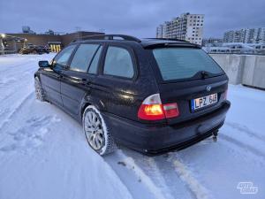 Black BMW 318 2004 in Vilnius, with an engine capacity of 2.00 L and mileage of 324 thousand km for 1300 €, photo 3 on AUTOMOTO.COM.LV