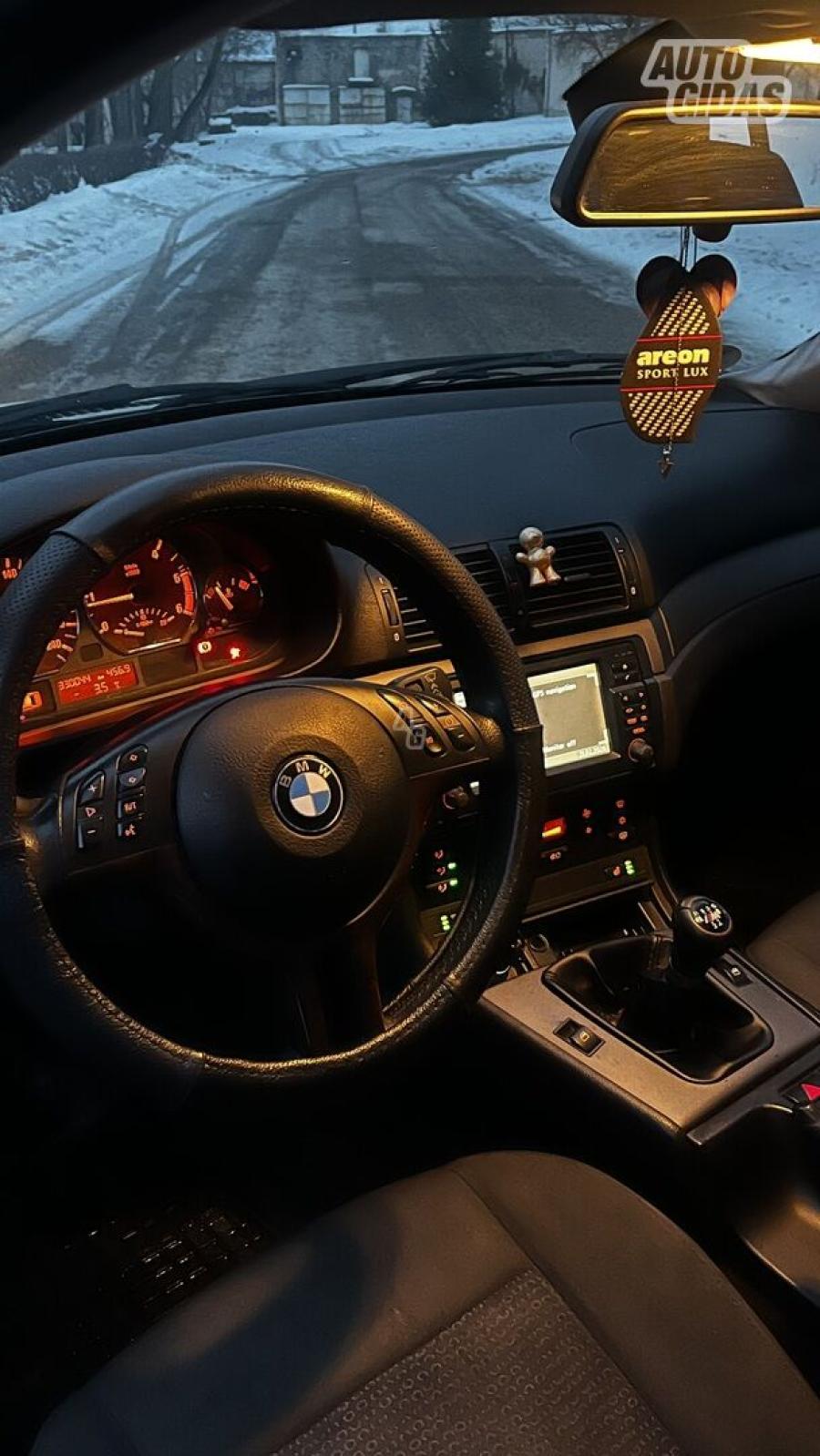Black BMW 318 2004 in Alytus, with an engine capacity of 2.00 L and mileage of 340 thousand km for 1100 €, photo 7 on AUTOMOTO.COM.LV