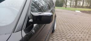 Black BMW 318 2005 in Riga, with an engine capacity of 2.00 L and mileage of 144 thousand km for 3890 €, photo 7 on AUTOMOTO.COM.LV