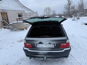 Black BMW 318 2005 in Balvi, with an engine capacity of 2.00 L and mileage of 288 thousand km for 2500 €, photo 5 on AUTOMOTO.COM.LV