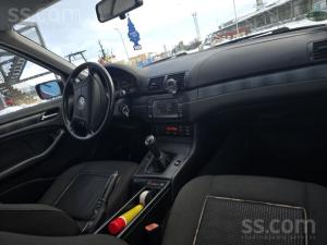 Melns BMW 318 2005 Ventspils, ar dzinēja tilpumu 2.00 L un nobraukumu 440 tūkst. km par 1450 €, foto 2 vietnē AUTOMOTO.COM.LV