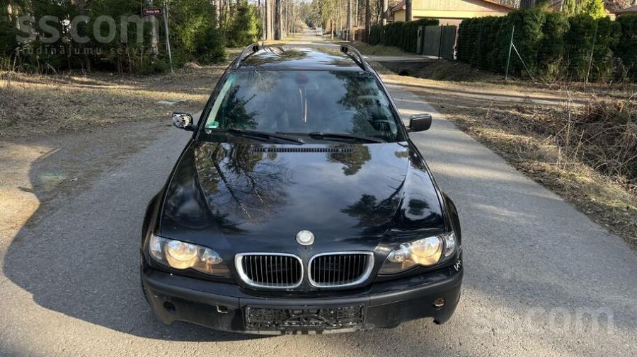 Black BMW 318 2005 in Riga, with an engine capacity of 1.80 L and mileage of 33 thousand km for 1700 €, photo 1 on AUTOMOTO.COM.LV