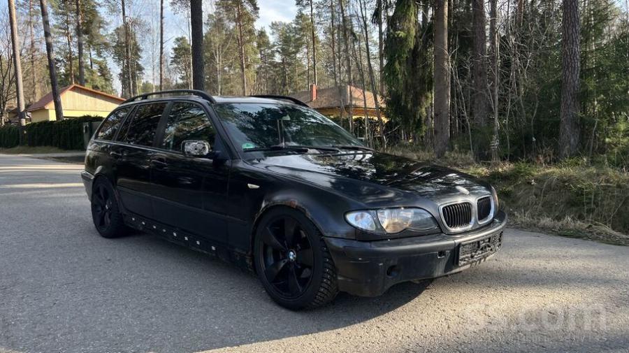Black BMW 318 2005 in Riga, with an engine capacity of 1.80 L and mileage of 33 thousand km for 1700 €, photo 2 on AUTOMOTO.COM.LV