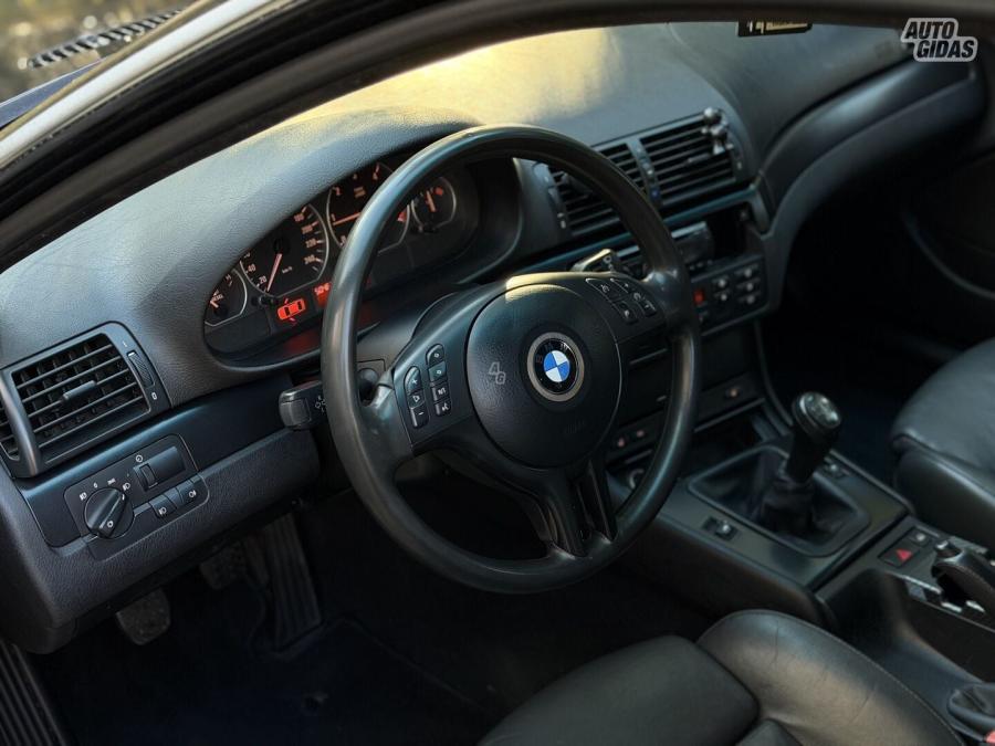Black BMW 318 2005 in Siauliai, with an engine capacity of 2.00 L and mileage of 500 thousand km for 1350 €, photo 17 on AUTOMOTO.COM.LV