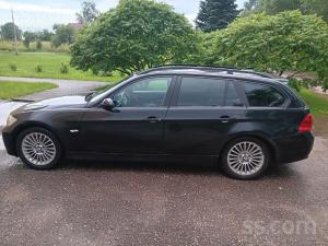 Black BMW 318 2006 in Valmiera, with an engine capacity of 2.00 L and mileage of 511 thousand km for 2150 €, photo 2 on AUTOMOTO.COM.LV