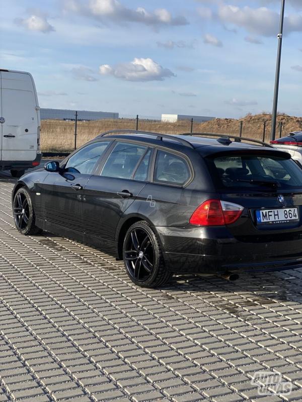 Melns BMW 318 2006 Kauņa, ar dzinēja tilpumu 2.00 L un nobraukumu 260 tūkst. km par 1800 €, foto 7 vietnē AUTOMOTO.COM.LV