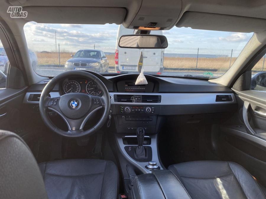Melns BMW 318 2006 Kauņa, ar dzinēja tilpumu 2.00 L un nobraukumu 260 tūkst. km par 1800 €, foto 10 vietnē AUTOMOTO.COM.LV