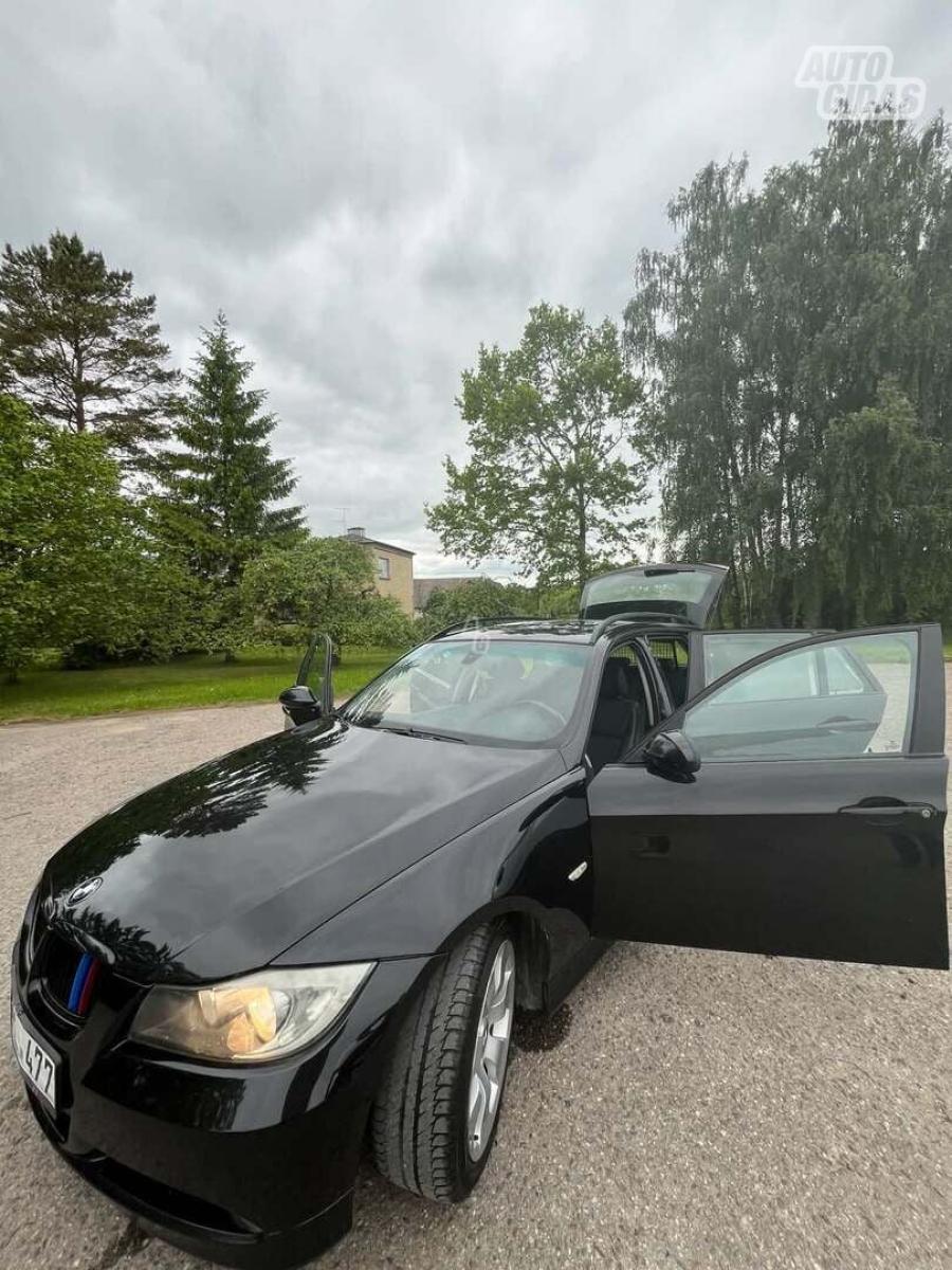 Melns BMW 318 2006 Viļņa, ar dzinēja tilpumu 2.00 L un nobraukumu 351 tūkst. km par 3100 €, foto 5 vietnē AUTOMOTO.COM.LV