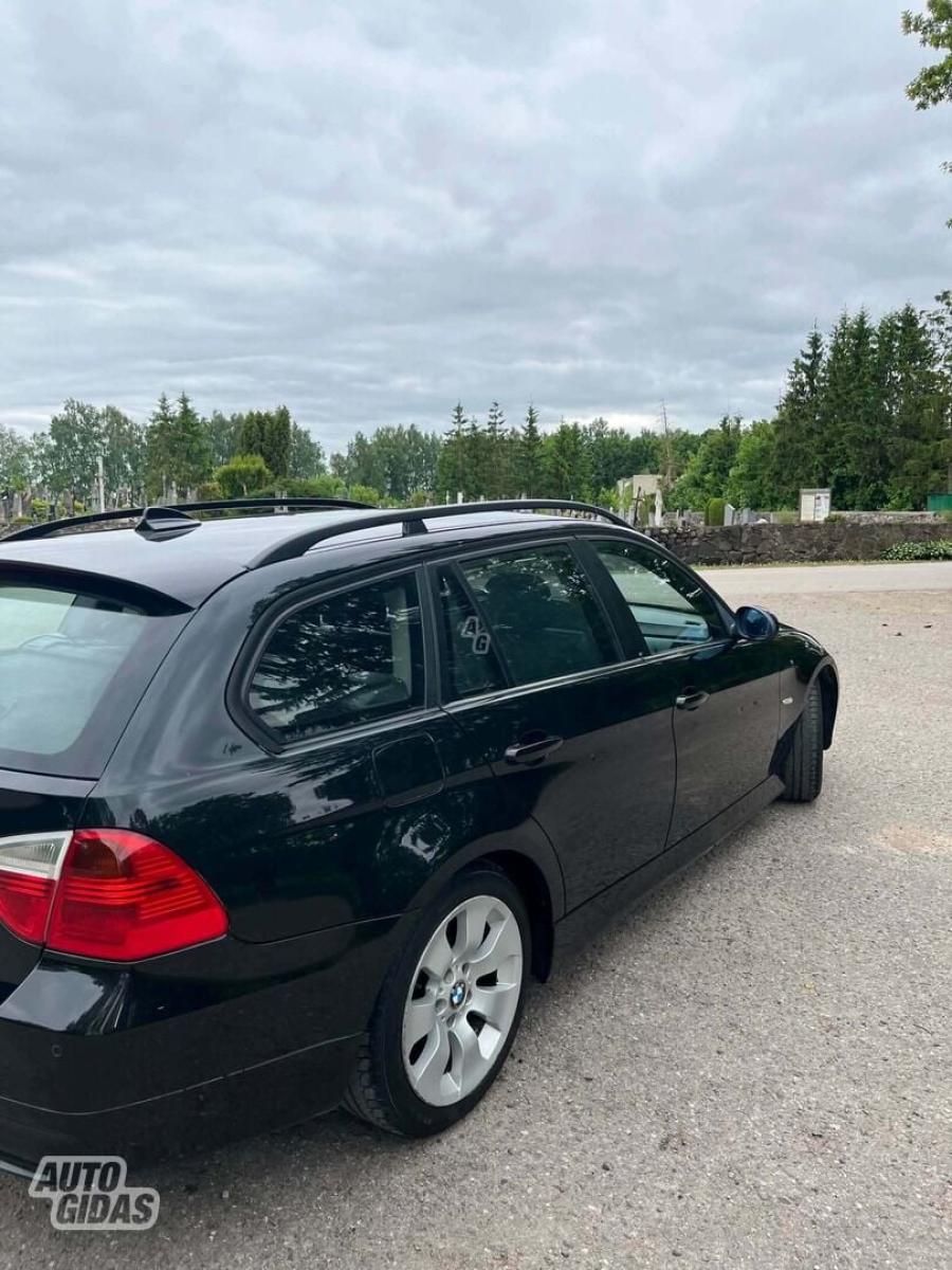 Melns BMW 318 2006 Viļņa, ar dzinēja tilpumu 2.00 L un nobraukumu 351 tūkst. km par 3100 €, foto 7 vietnē AUTOMOTO.COM.LV