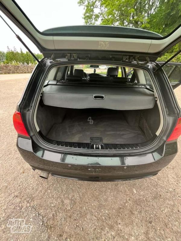 Melns BMW 318 2006 Viļņa, ar dzinēja tilpumu 2.00 L un nobraukumu 351 tūkst. km par 3100 €, foto 8 vietnē AUTOMOTO.COM.LV