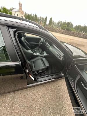 Melns BMW 318 2006 Viļņa, ar dzinēja tilpumu 2.00 L un nobraukumu 351 tūkst. km par 3100 €, foto 14 vietnē AUTOMOTO.COM.LV