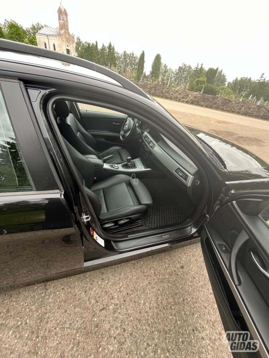 Melns BMW 318 2006 Viļņa, ar dzinēja tilpumu 2.00 L un nobraukumu 351 tūkst. km par 3100 €, foto 14 vietnē AUTOMOTO.COM.LV
