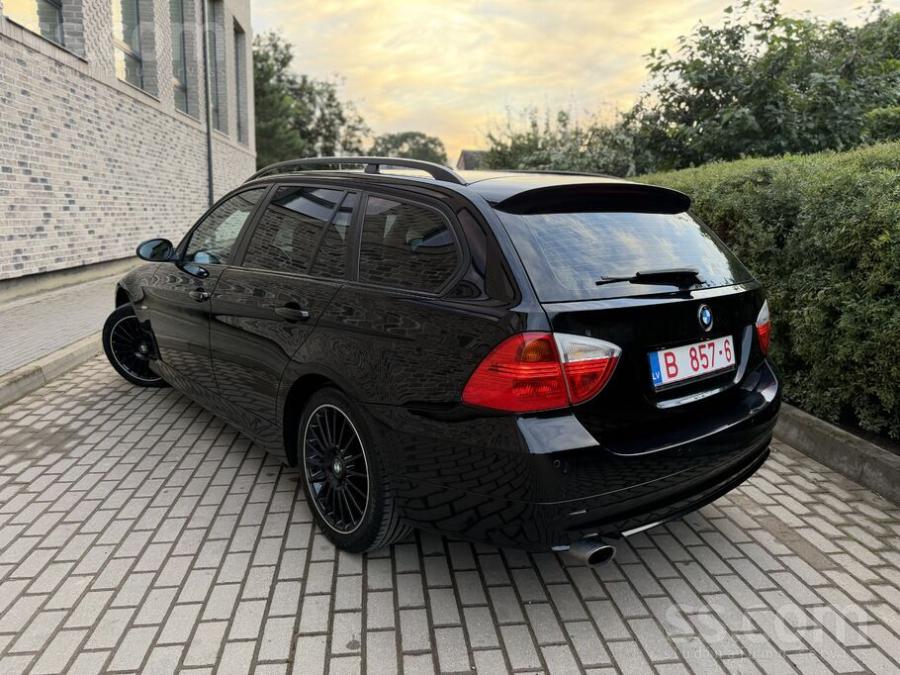 Melns BMW 318 2006 Tukums, ar dzinēja tilpumu 2.00 L un nobraukumu 283 tūkst. km par 2990 €, foto 3 vietnē AUTOMOTO.COM.LV