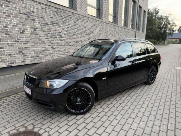 Melns BMW 318 2006 Tukums, ar dzinēja tilpumu 2.00 L un nobraukumu 283 tūkst. km par 2990 €, foto 7 vietnē AUTOMOTO.COM.LV