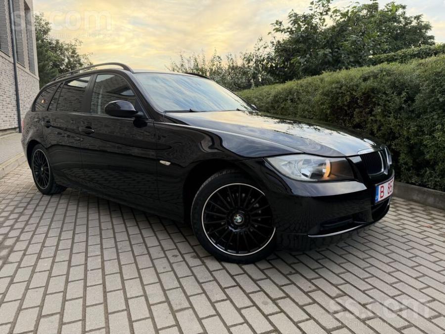 Melns BMW 318 2006 Tukums, ar dzinēja tilpumu 2.00 L un nobraukumu 283 tūkst. km par 2990 €, foto 14 vietnē AUTOMOTO.COM.LV