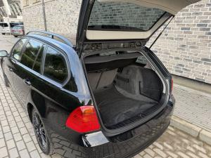 Melns BMW 318 2006 Tukums, ar dzinēja tilpumu 2.00 L un nobraukumu 283 tūkst. km par 2990 €, foto 19 vietnē AUTOMOTO.COM.LV