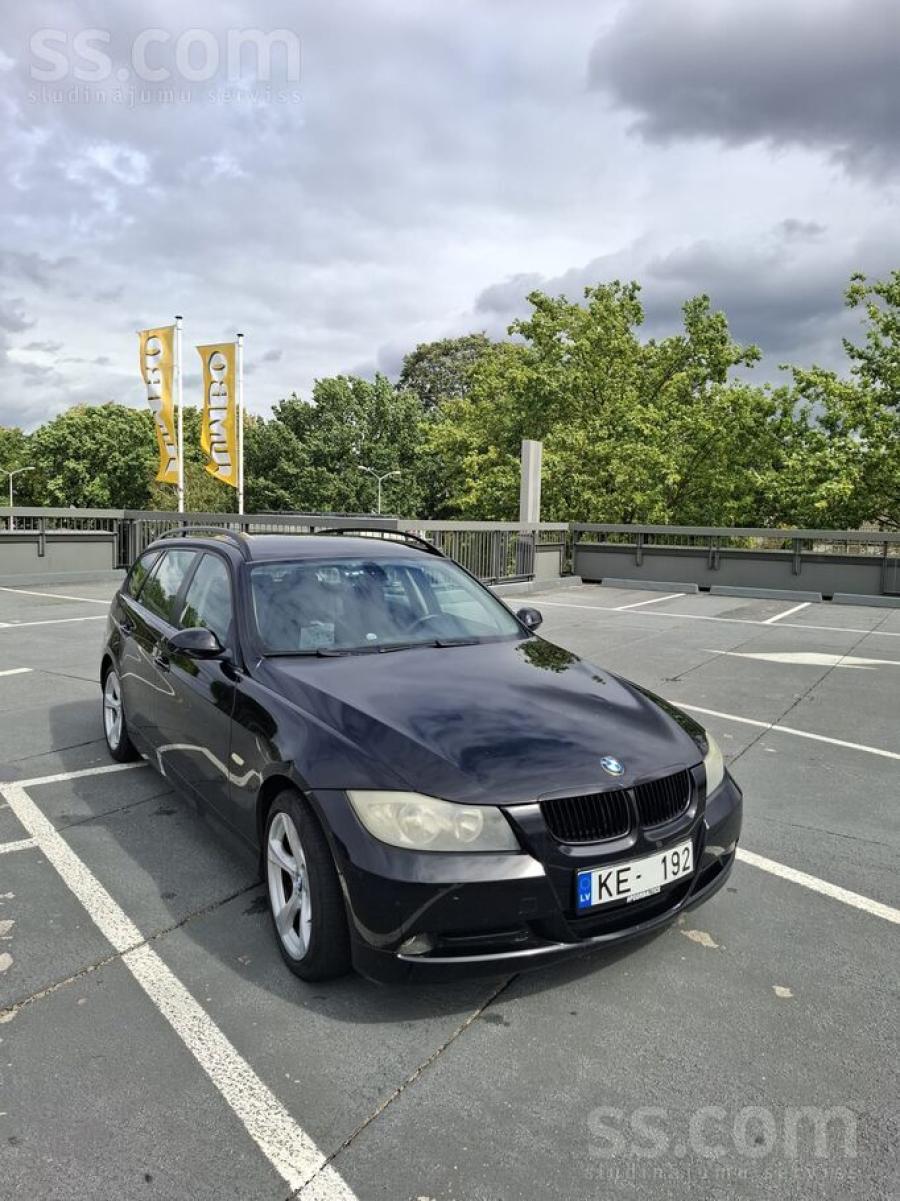 Black BMW 318 2006 in Gulbene, with an engine capacity of 2.00 L and mileage of 295 thousand km for 2150 €, photo 1 on AUTOMOTO.COM.LV