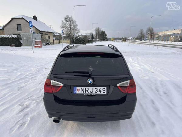 Melns BMW 318 2007 Plungė, ar dzinēja tilpumu 2.00 L un nobraukumu 530 tūkst. km par 2300 €, foto 2 vietnē AUTOMOTO.COM.LV