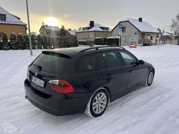 Melns BMW 318 2007 Plungė, ar dzinēja tilpumu 2.00 L un nobraukumu 530 tūkst. km par 2300 €, foto 3 vietnē AUTOMOTO.COM.LV