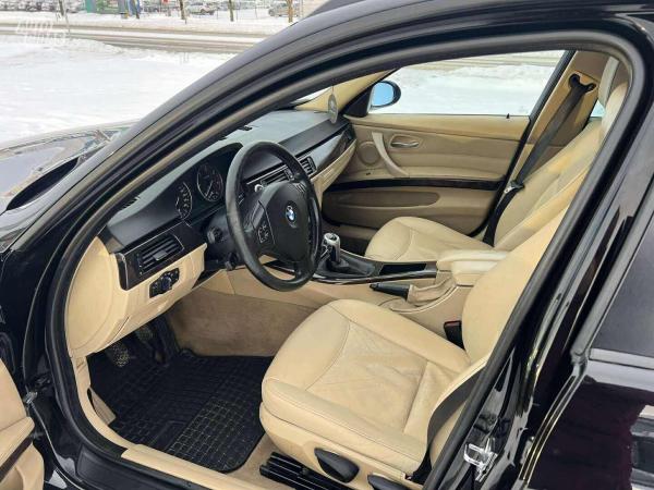 Melns BMW 318 2007 Plungė, ar dzinēja tilpumu 2.00 L un nobraukumu 530 tūkst. km par 2300 €, foto 7 vietnē AUTOMOTO.COM.LV
