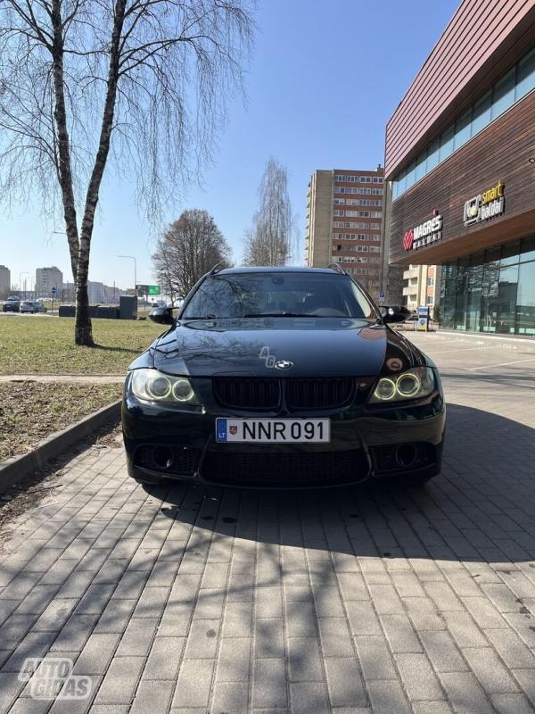 Melns BMW 318 2007 Kauņa, ar dzinēja tilpumu 2.00 L un nobraukumu 500 tūkst. km par 2300 €, foto 2 vietnē AUTOMOTO.COM.LV