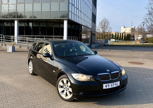 Black BMW 318 2007 in Taurage, with an engine capacity of 2.00 L and mileage of 351 thousand km for 2950 €, photo 1 on AUTOMOTO.COM.LV