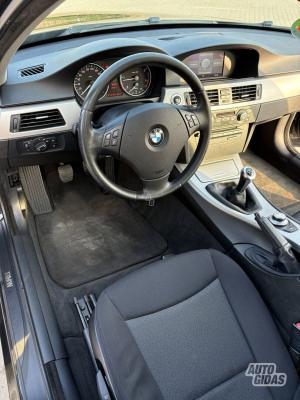 Black BMW 318 2007 in Taurage, with an engine capacity of 2.00 L and mileage of 351 thousand km for 2950 €, photo 14 on AUTOMOTO.COM.LV