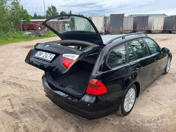Melns BMW 318 2007 Valmiera, ar dzinēja tilpumu 2.00 L un nobraukumu 279 tūkst. km par 4250 €, foto 10 vietnē AUTOMOTO.COM.LV