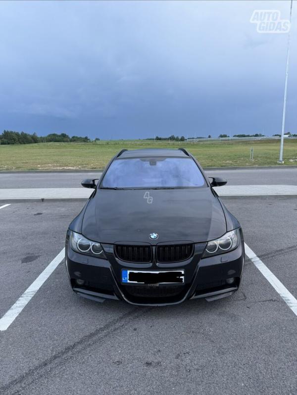 Black BMW 318 2007 in Marijampole, with an engine capacity of 2.00 L and mileage of 371 thousand km for 5800 €, photo 2 on AUTOMOTO.COM.LV