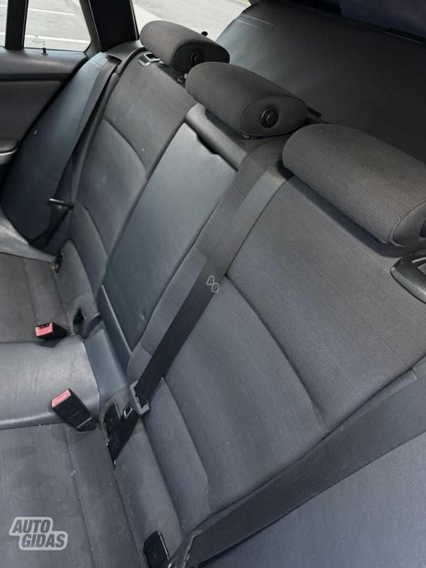 Black BMW 318 2007 in Marijampole, with an engine capacity of 2.00 L and mileage of 371 thousand km for 5800 €, photo 10 on AUTOMOTO.COM.LV