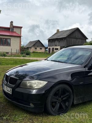 Melns BMW 318 2007 Saldus, ar dzinēja tilpumu 2.00 L un nobraukumu 346 tūkst. km par 3200 €, foto 3 vietnē AUTOMOTO.COM.LV