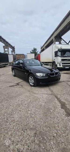 Black BMW 318 2007 in Kaunas, with an engine capacity of 2.00 L and mileage of 286 thousand km for 2550 €, photo  on AUTOMOTO.COM.LV
