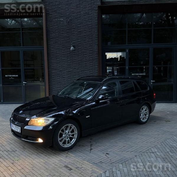 Melns BMW 318 2007 Rīga, ar dzinēja tilpumu 2.00 L un nobraukumu 326 tūkst. km par 4000 €, foto 1 vietnē AUTOMOTO.COM.LV