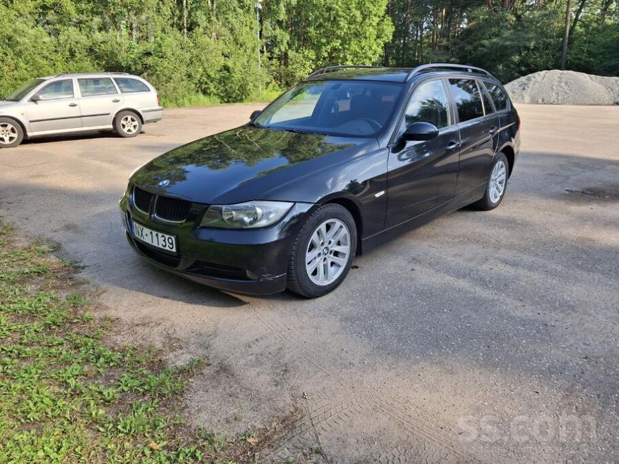 Melns BMW 318 2007 Rīga, ar dzinēja tilpumu 2.00 L un nobraukumu 346 tūkst. km par 2600 €, foto 1 vietnē AUTOMOTO.COM.LV