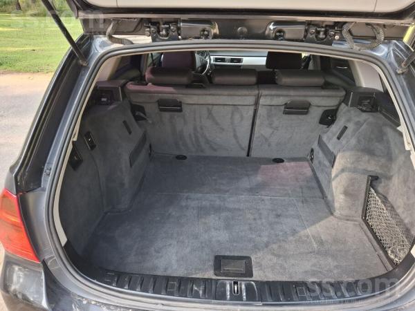 Black BMW 318 2007 in Riga, with an engine capacity of 2.00 L and mileage of 346 thousand km for 2600 €, photo 6 on AUTOMOTO.COM.LV