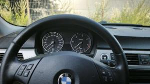 Melns BMW 318 2007 Alīta, ar dzinēja tilpumu 2.00 L un nobraukumu 310 tūkst. km par 1600 €, foto 11 vietnē AUTOMOTO.COM.LV