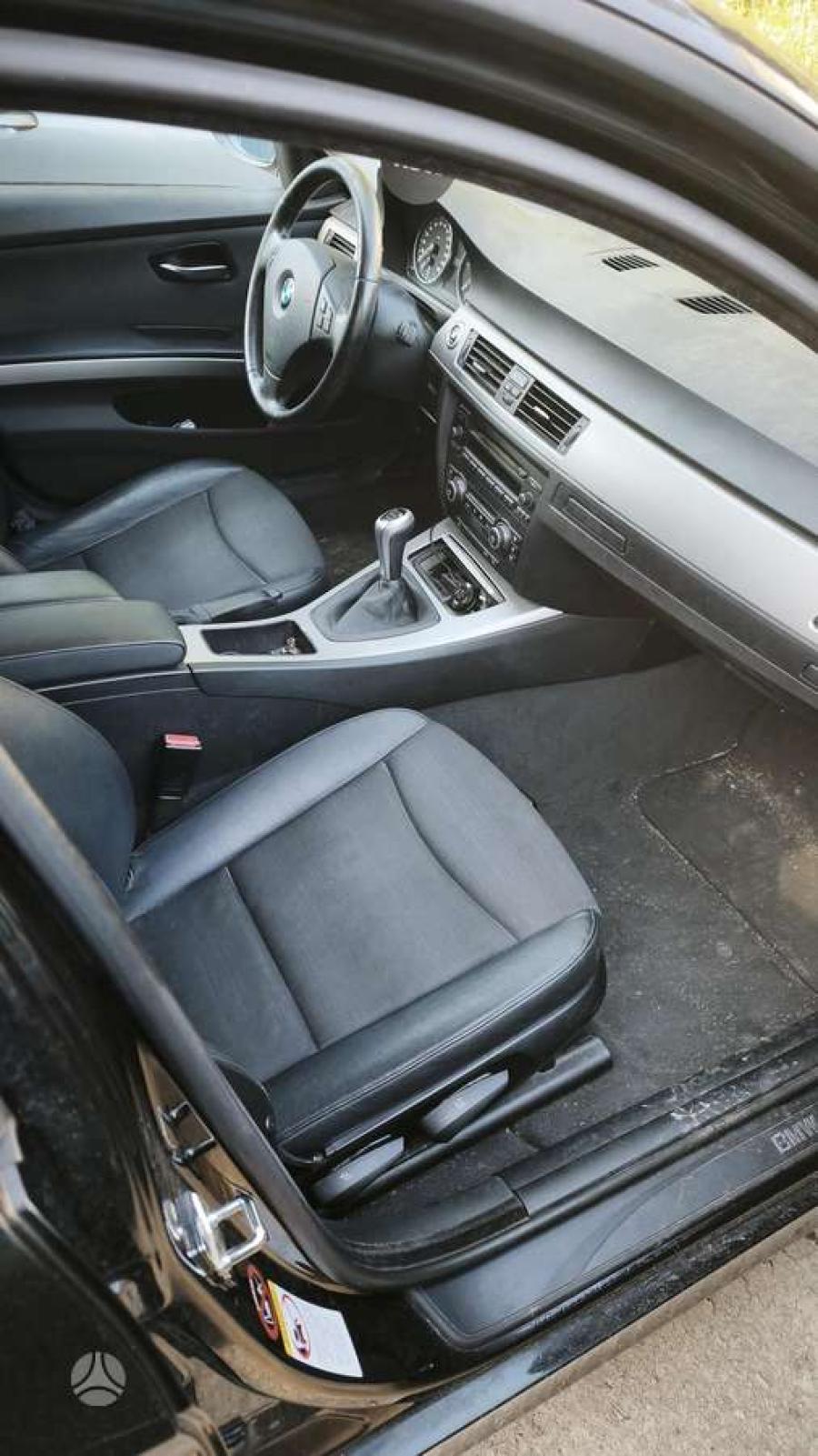 Melns BMW 318 2007 Alīta, ar dzinēja tilpumu 2.00 L un nobraukumu 310 tūkst. km par 1600 €, foto 14 vietnē AUTOMOTO.COM.LV