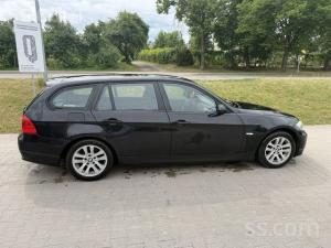 Black BMW 318 2007 in Riga, with an engine capacity of 2.00 L and mileage of 264 thousand km for 3400 €, photo 3 on AUTOMOTO.COM.LV