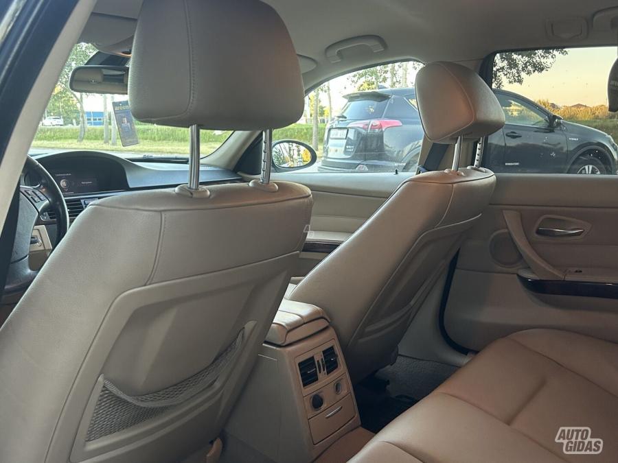 Melns BMW 318 2007 Kauņa, ar dzinēja tilpumu 2.00 L un nobraukumu 360 tūkst. km par 2850 €, foto 12 vietnē AUTOMOTO.COM.LV
