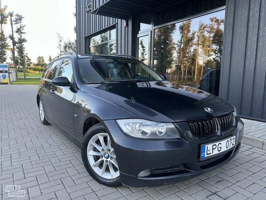 Black BMW 318 2007 in Kaunas, with an engine capacity of 2.00 L and mileage of 360 thousand km for 2750 €, photo 7 on AUTOMOTO.COM.LV