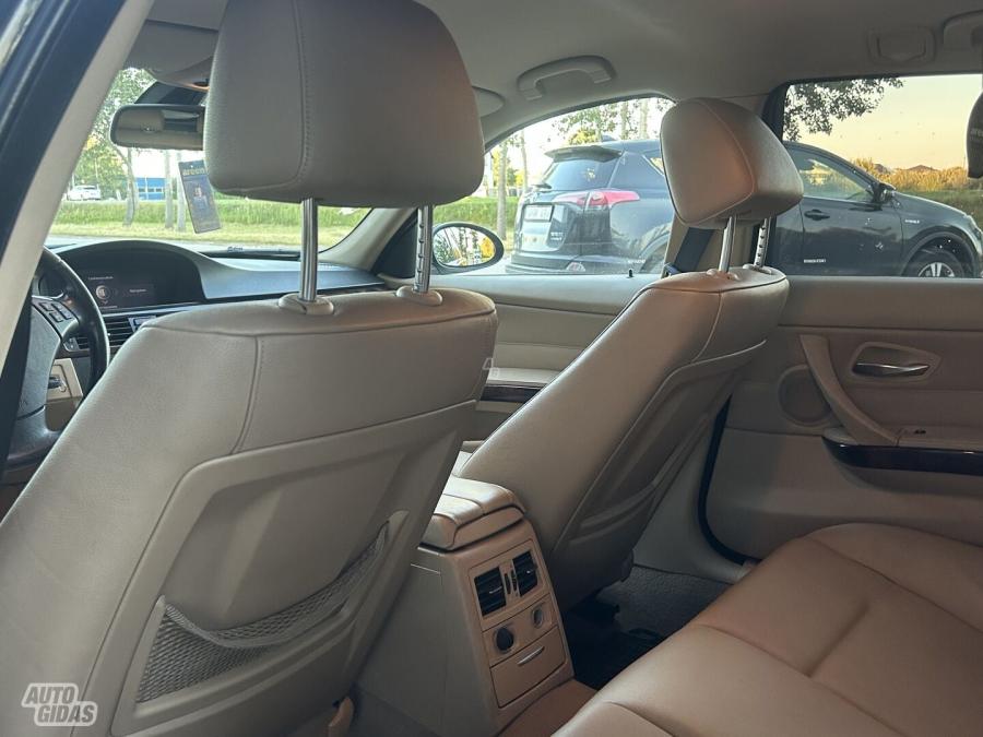 Black BMW 318 2007 in Kaunas, with an engine capacity of 2.00 L and mileage of 360 thousand km for 2750 €, photo 12 on AUTOMOTO.COM.LV