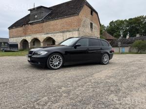 Melns BMW 318 2007 Valmiera, ar dzinēja tilpumu 2.00 L un nobraukumu 288 tūkst. km par 4850 €, foto 3 vietnē AUTOMOTO.COM.LV