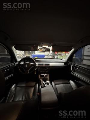 Melns BMW 318 2007 Valmiera, ar dzinēja tilpumu 2.00 L un nobraukumu 288 tūkst. km par 4850 €, foto 11 vietnē AUTOMOTO.COM.LV