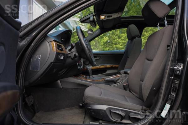 Melns BMW 318 2007 Rīga, ar dzinēja tilpumu 2.00 L un nobraukumu 266 tūkst. km par 2495 €, foto 7 vietnē AUTOMOTO.COM.LV