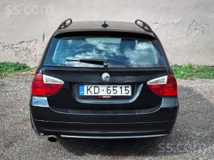 Black BMW 318 2007 in Riga, with an engine capacity of 2.00 L and mileage of 437 thousand km for 1850 €, photo 5 on AUTOMOTO.COM.LV