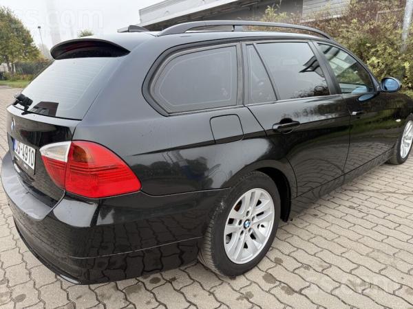 Melns BMW 318 2007 Rīga, ar dzinēja tilpumu 2.00 L un nobraukumu 201 tūkst. km par 2950 €, foto 10 vietnē AUTOMOTO.COM.LV