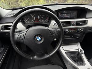 Melns BMW 318 2007 Rīga, ar dzinēja tilpumu 2.00 L un nobraukumu 201 tūkst. km par 2950 €, foto 12 vietnē AUTOMOTO.COM.LV