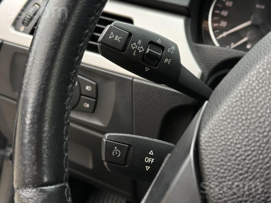 Melns BMW 318 2007 Rīga, ar dzinēja tilpumu 2.00 L un nobraukumu 201 tūkst. km par 2950 €, foto 13 vietnē AUTOMOTO.COM.LV
