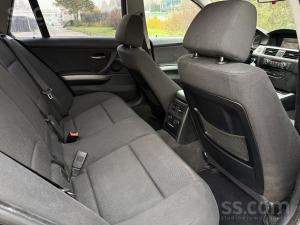 Melns BMW 318 2007 Rīga, ar dzinēja tilpumu 2.00 L un nobraukumu 201 tūkst. km par 2950 €, foto 19 vietnē AUTOMOTO.COM.LV